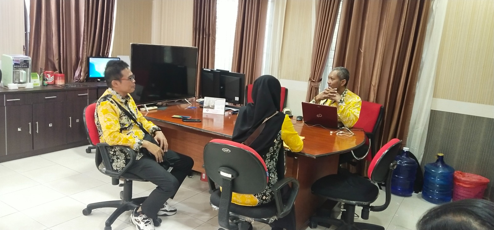Koordinasi Dinas PU tentang Kebutuhan Aplikasi Smart Office – DKISP Tarakan Koordinasi Dinas PU tentang Kebutuhan Aplikasi Smart Office – DKISP Tarakan